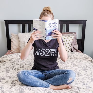 About the 52 Book Club – The 52 Book Club